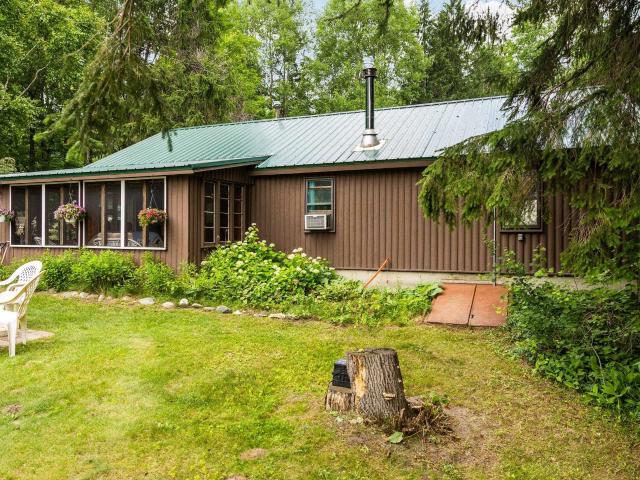 8370 Lake Of The Woods Road