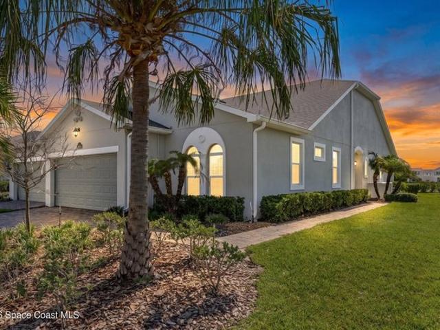 8373 Loren Cove Dr, Melbourne, FL 32940