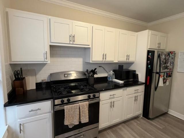 837.5 W Cornelia Avenue # 1N