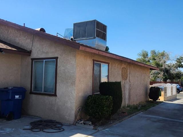 837 Commercial Avenue