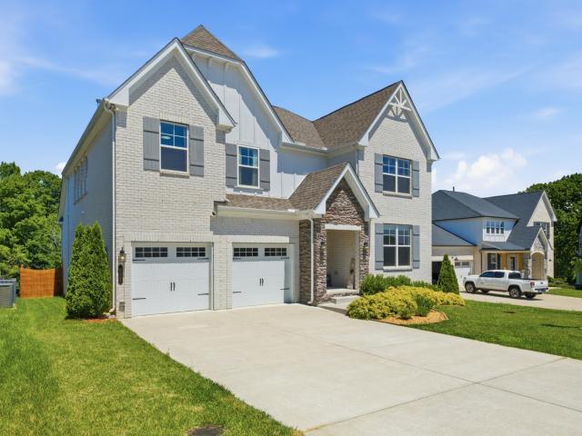 837 Ava Ln