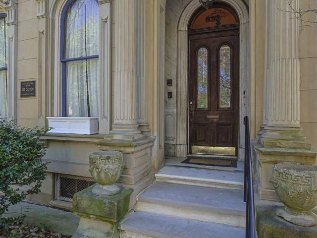 837 Dayton Street