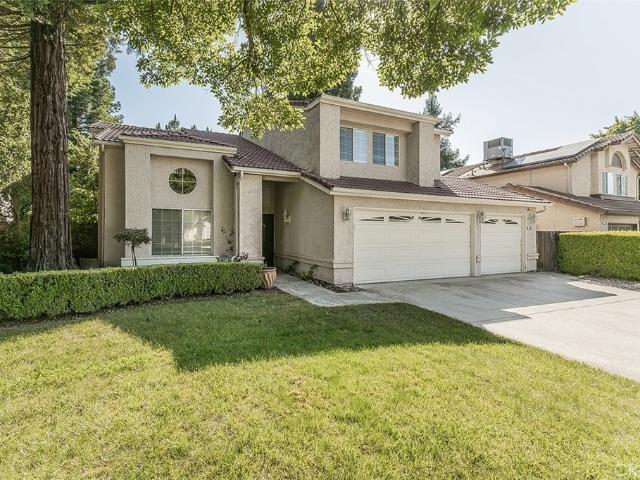 837 E Buckhill