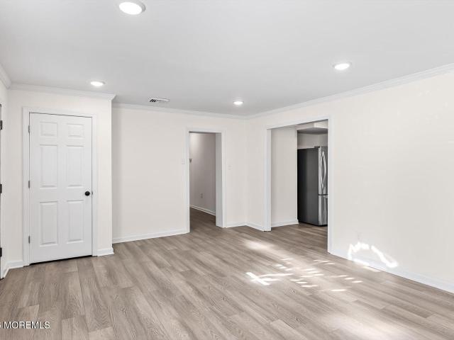 837 Forest Avenue