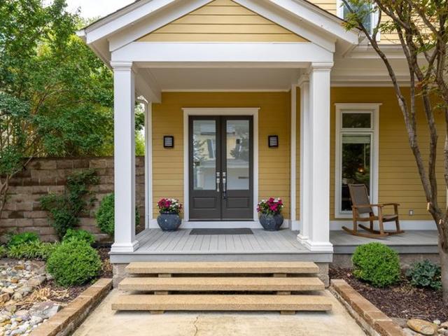 837 Harbor Isle Cir E, Memphis, TN 38103