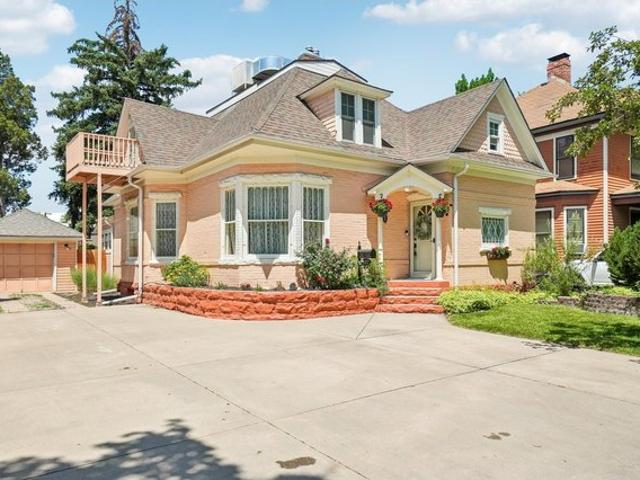 837 N Jefferson Ave, Loveland, CO 80537