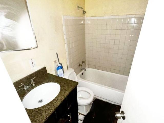 837 NW 10 TER COMM 8 2 Bedroom Apartment for Rent at 837 Northwest 10th Terrace, Fort Lauderdale, FL 33311