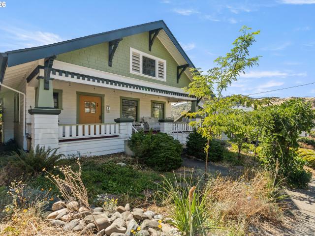 837 se blakeley ave