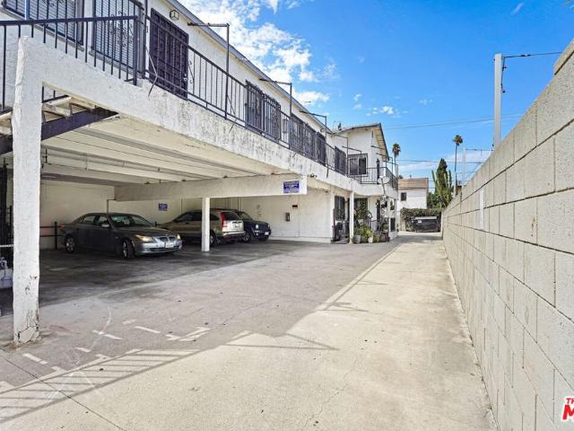 837 W 85th Street