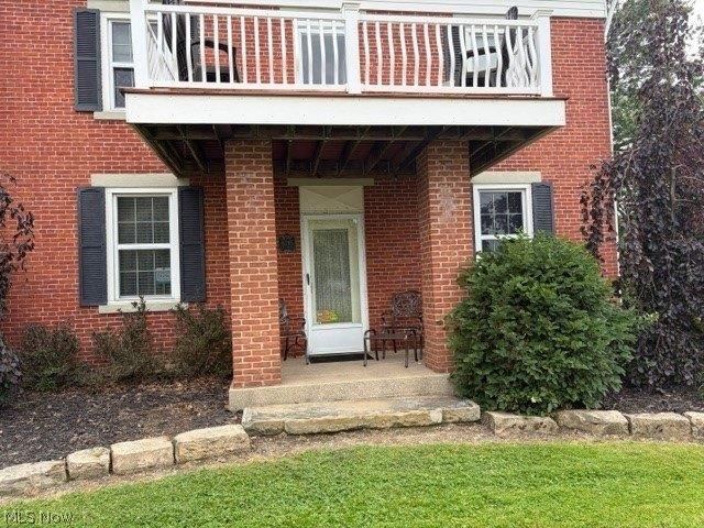 8385 Paris Ave, Louisville, OH 44641