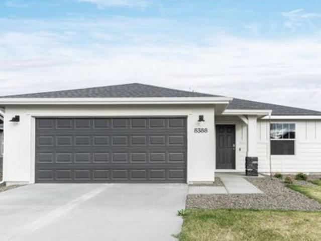 8388 E Harpster Ct, Nampa, ID 83687