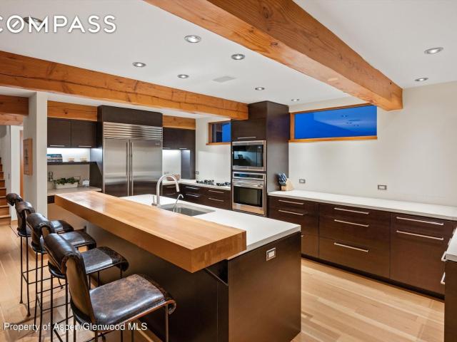 8389 Upper River Rd, Woody Creek, CO