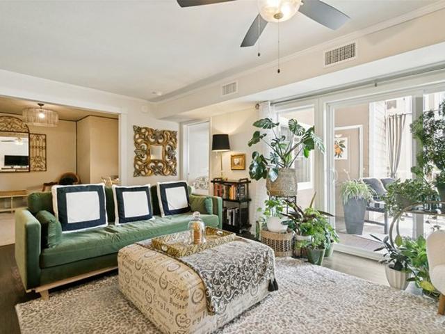 8381 Davis Blvd Apt 202, North Richland Hills, TX 76182