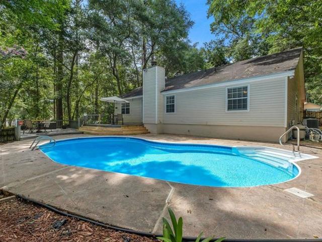 8381 Hunters Ridge Trl, Tallahassee, FL 32312