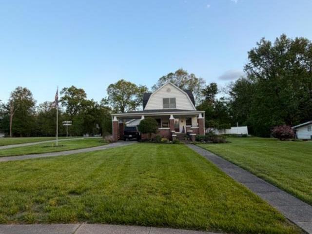 8382 E Main Street