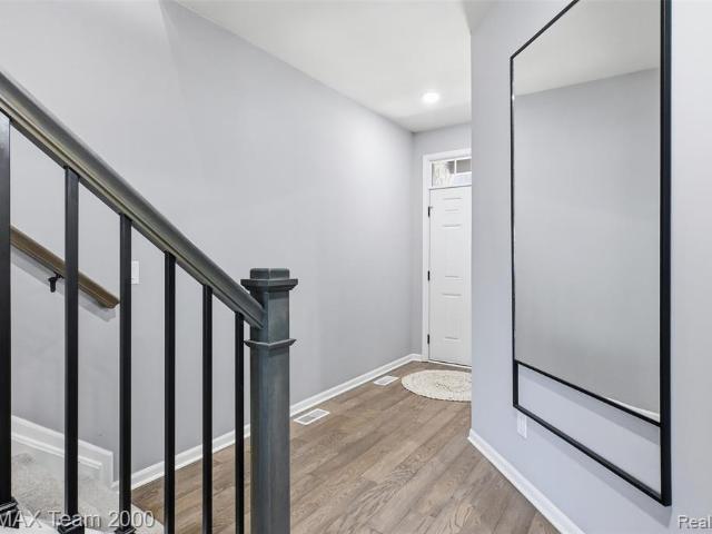 838 Addison Circle