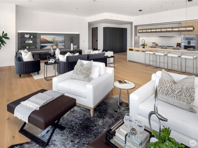 838 Avenue Sq NE, Unit 2602, Bellevue, WA 98004 | MLS #2382