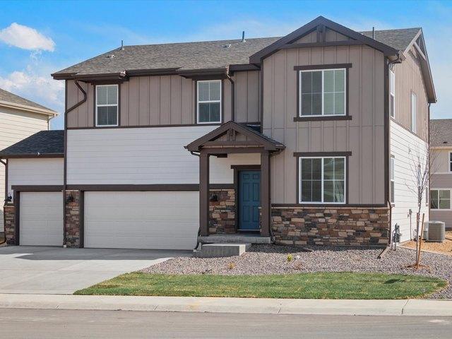 838 Gambel Dr, Johnstown, CO 80534