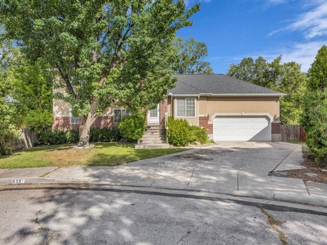 838 E Williams Ct, Millcreek, UT 84107