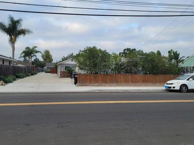 838 E Stroube St, Oxnard, CA 93036