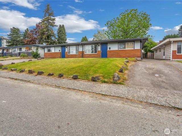 838 Harrington Avenue NE