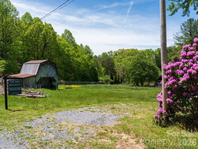 838 Hidden Valley Road