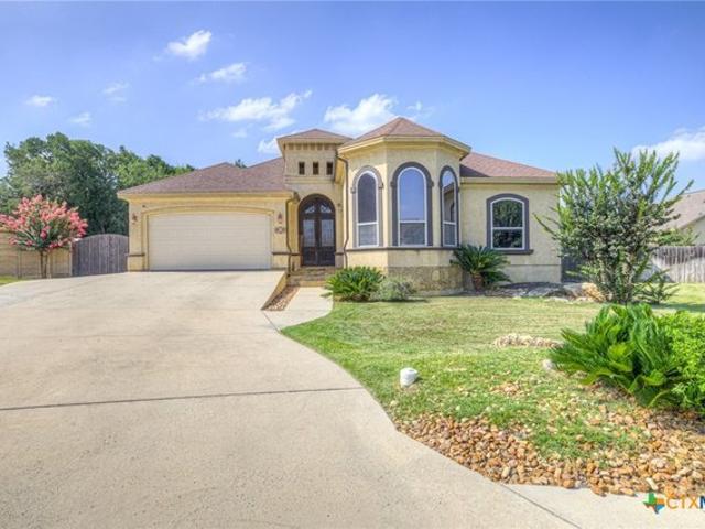 838 Lodge Creek Dr, New Braunfels, TX 78132