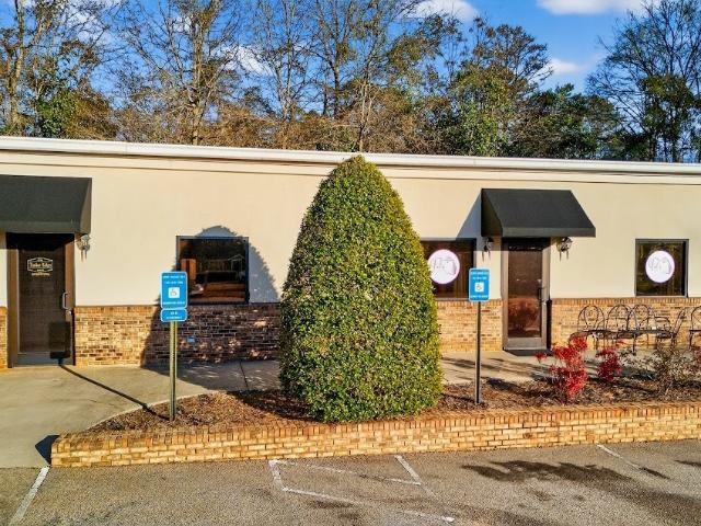 838 New Franklin Road