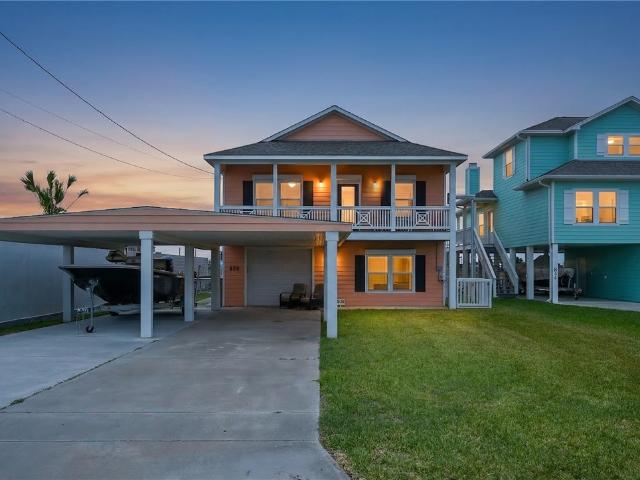 838 Rattlesnake Point Road