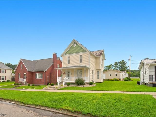 838 Walnut Street