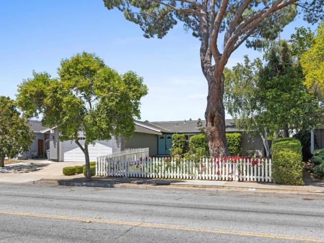 8395 Westwood Drive