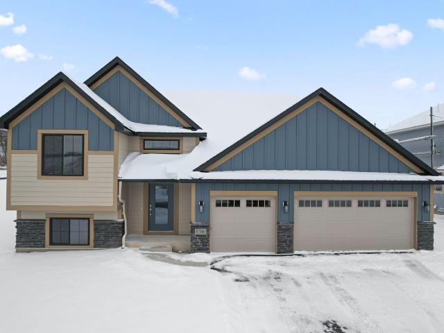 8396 th St, Savage, MN 55378 | MLS #7071