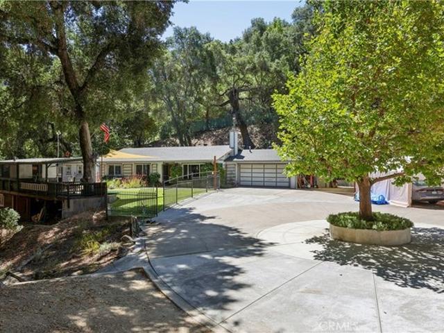 8390 Del Rio Rd, Atascadero, CA 93422