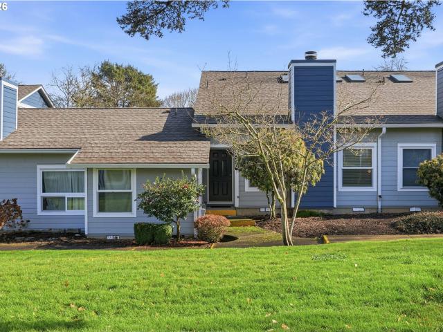 8390 SW Mohawk St, Tualatin, OR 97062 | MLS #412061 | Compass