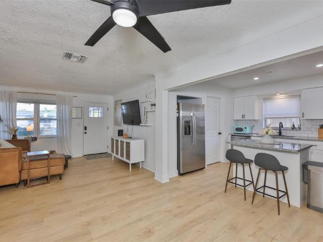 8391 59th Ln, Pinellas Park, FL 33781 | MLS #TB8495 | Compass