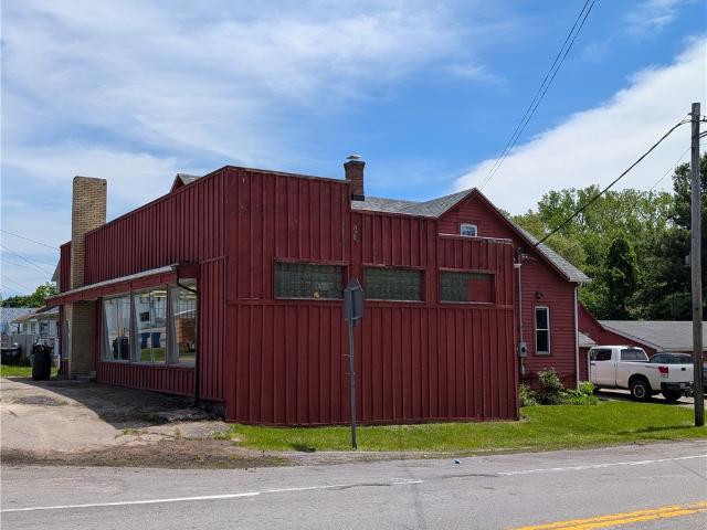8392 Ridge Road