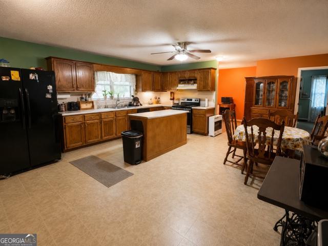 839 Cannafax Road