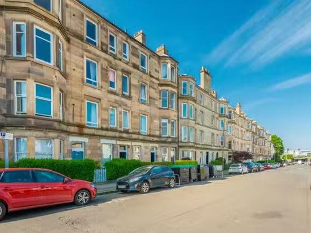 83/9 Bellevue Road, Bellevue, Edinburgh EH7, 2 bedroom flat fo.