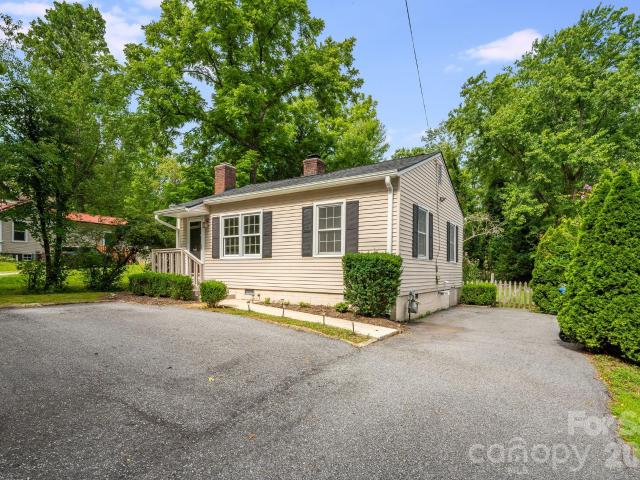 839 Kanuga Road # 4