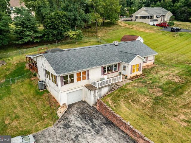 839 Hollow Road