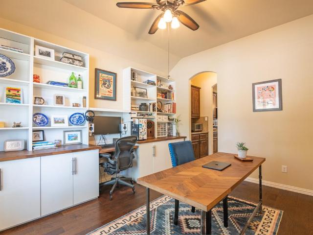 839 Lake Forest Trail