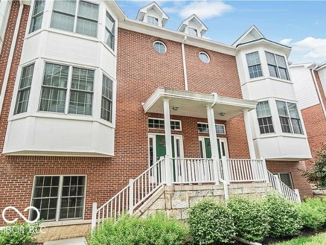 839 N Park Trail Dr, Carmel, IN