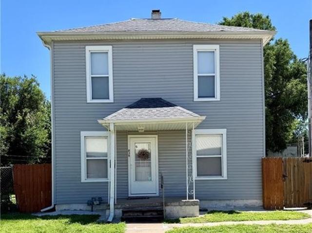 839 S 22nd St, Saint Joseph, MO 64507