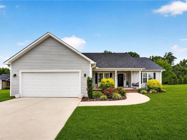 839 Parkland Road