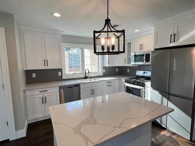 839 Pleasantview Terrace # 2
