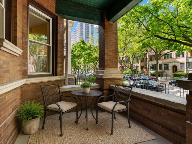 839 W Lakeside Place # 1W