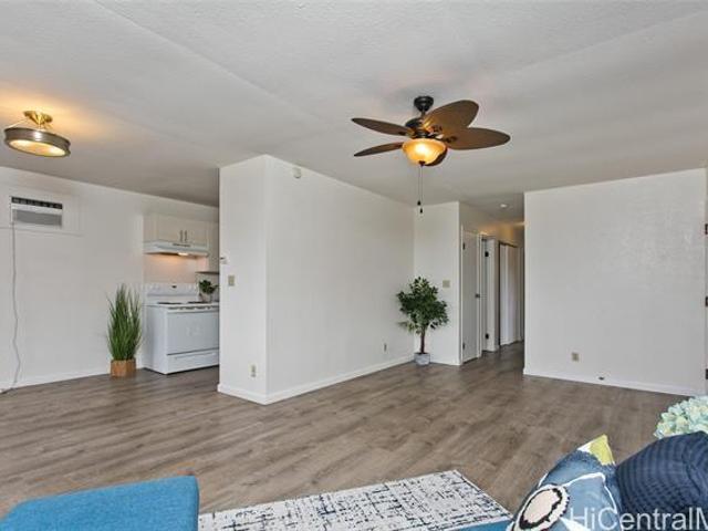 87 490 Farrington Highway, Waianae HI 96792