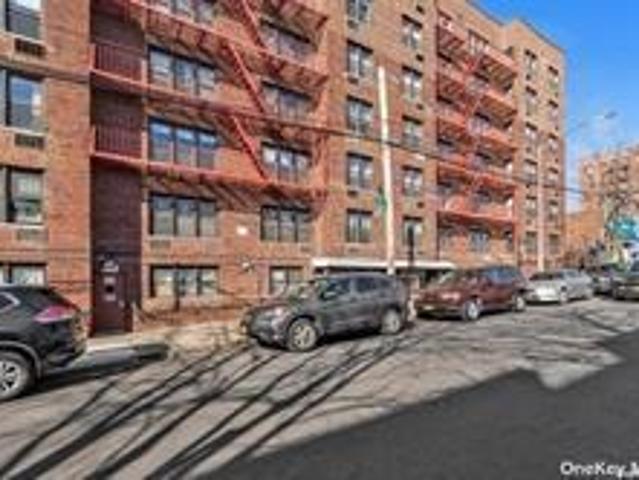 87 70 rd Street, Queens, NY