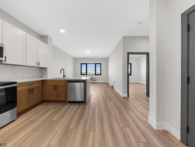 87 89 Mary St, Unit 504, Paterson, NJ 07503 | MLS #4020