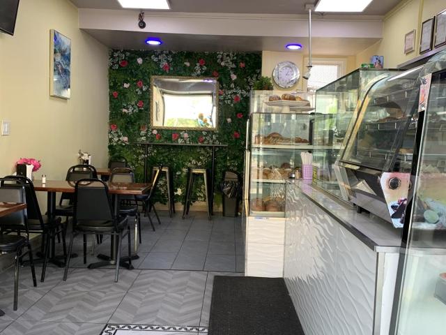 87 10 Lefferts Boulevard